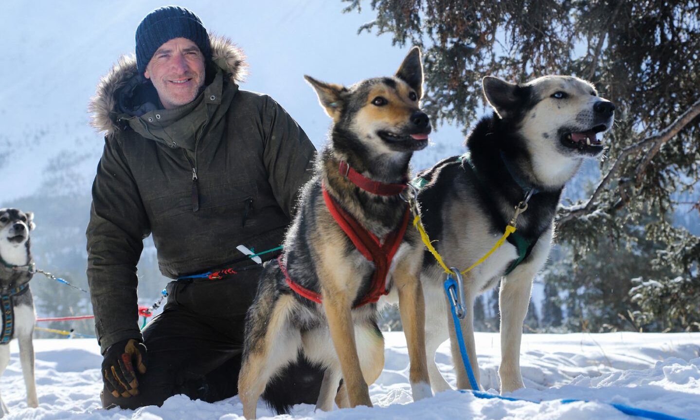Wildlife cameraman Gordon Buchanan bringing tour to Dundee