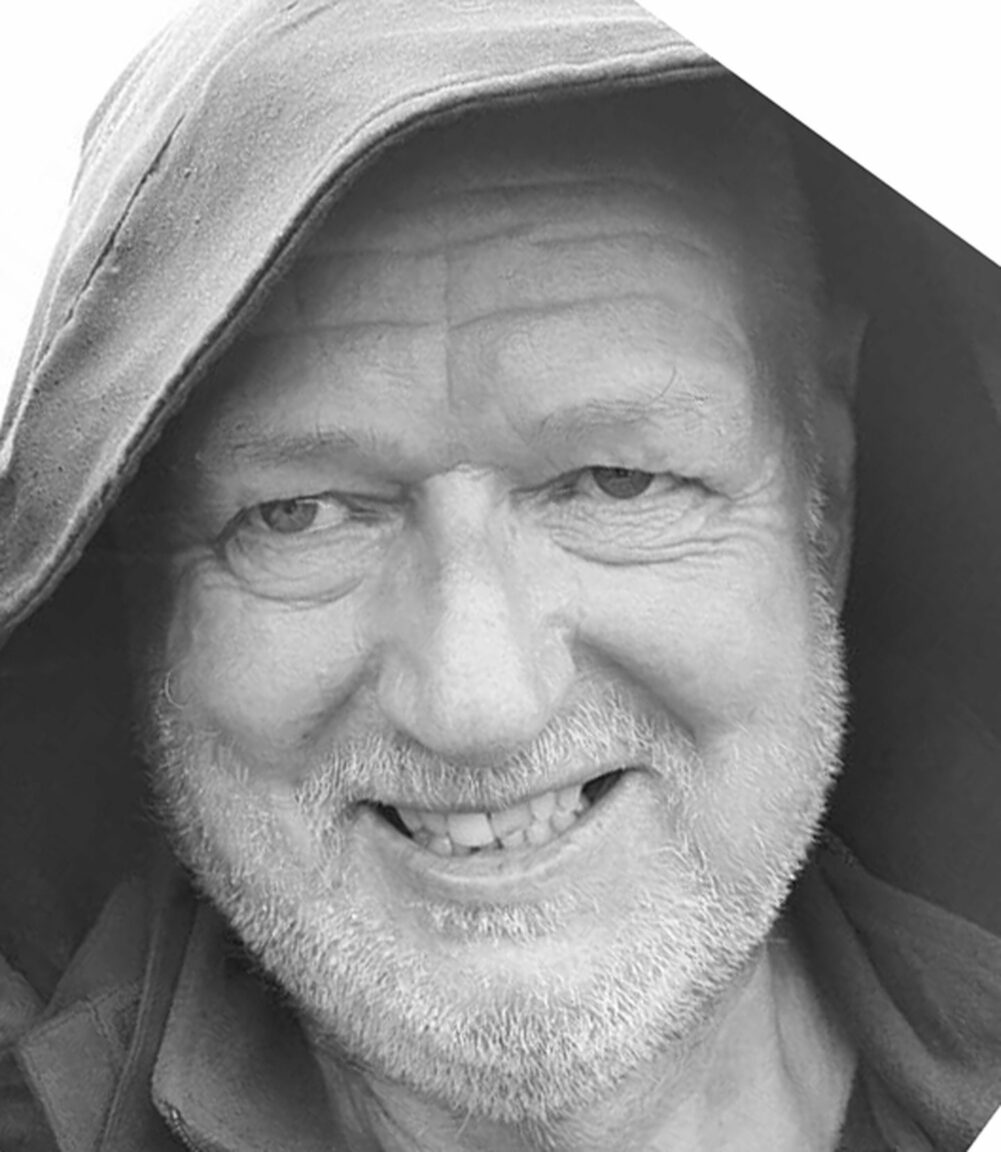 Roofer died after eight-foot fall in Cupar, fatal accident inquiry hears