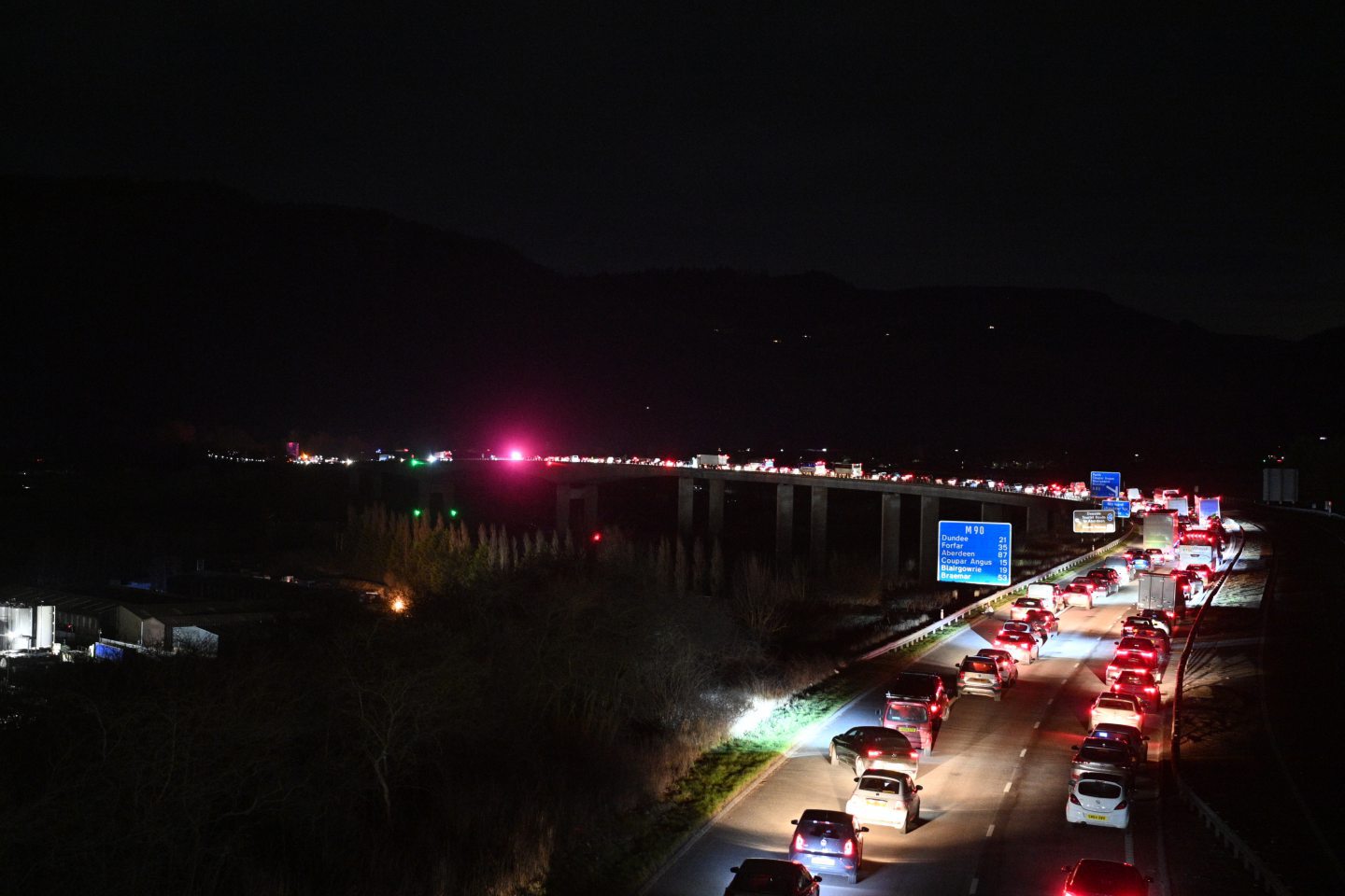 Perth's Friarton Bridge reopens after 'police incident'