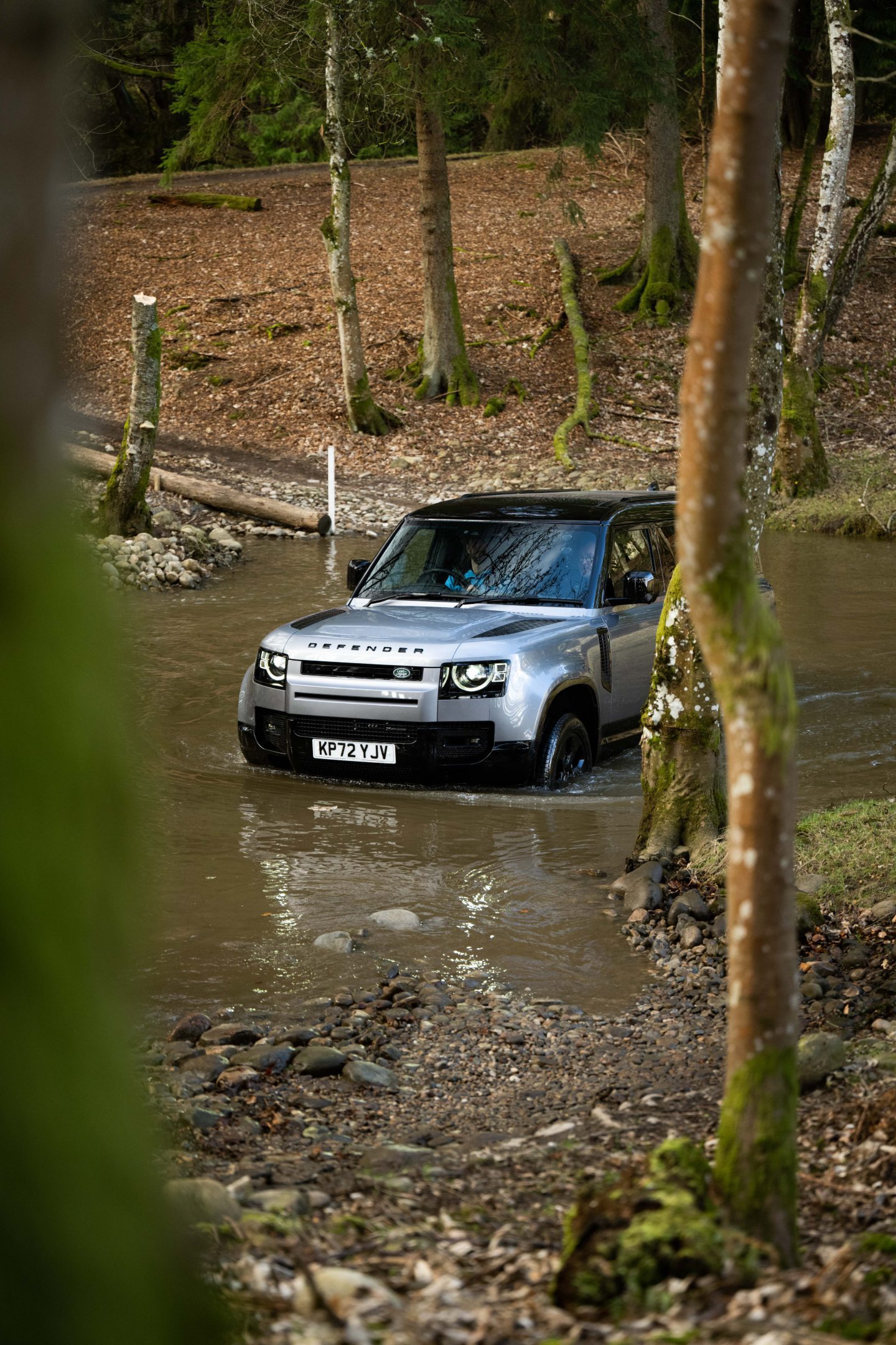 Off roading round Dunkeld in the Land Rover Defender 130