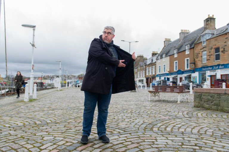 Sculptor brothers team with Phill Jupitus for Pittenweem art show