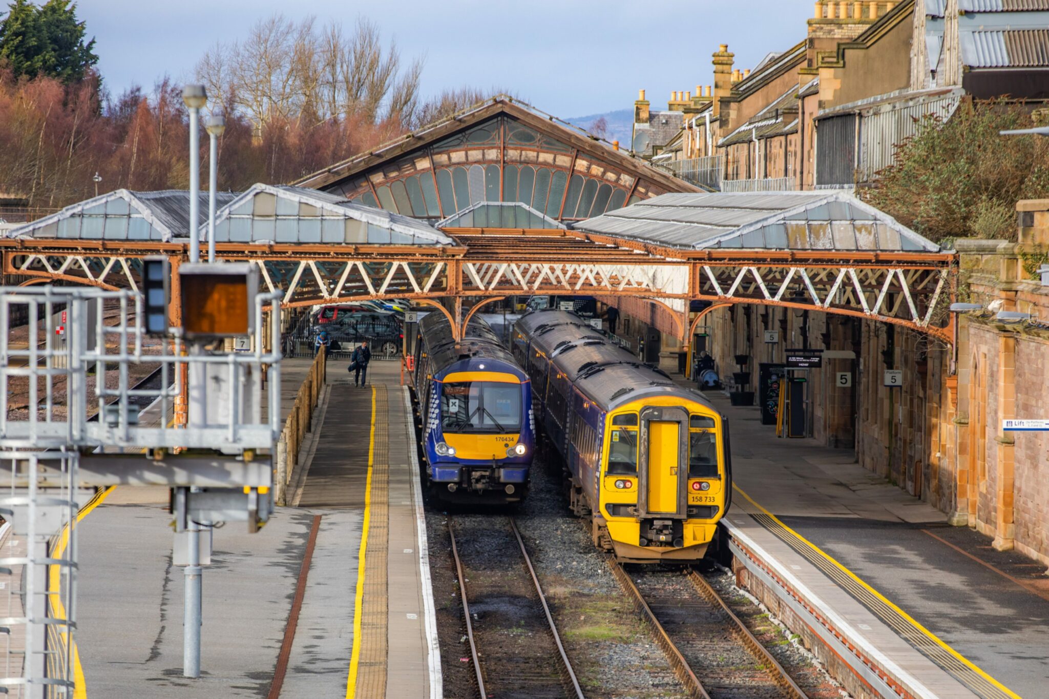 Rail line between Dundee and Perth reopens after lorry crash