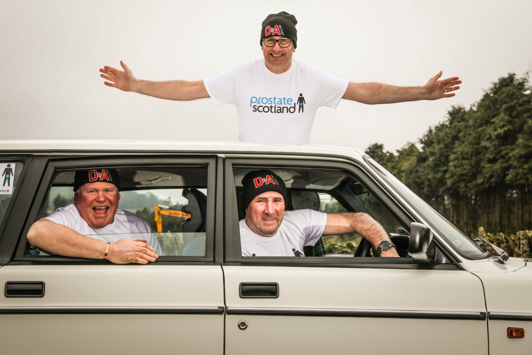 Angus lads heading to the Arctic in kilts and 30-year-old Volvo