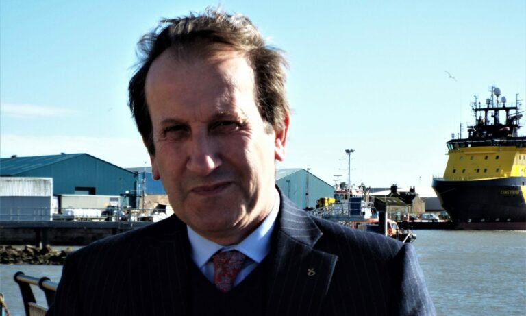 Angus SNP brought in ex-Dundee council chief to mediate feud