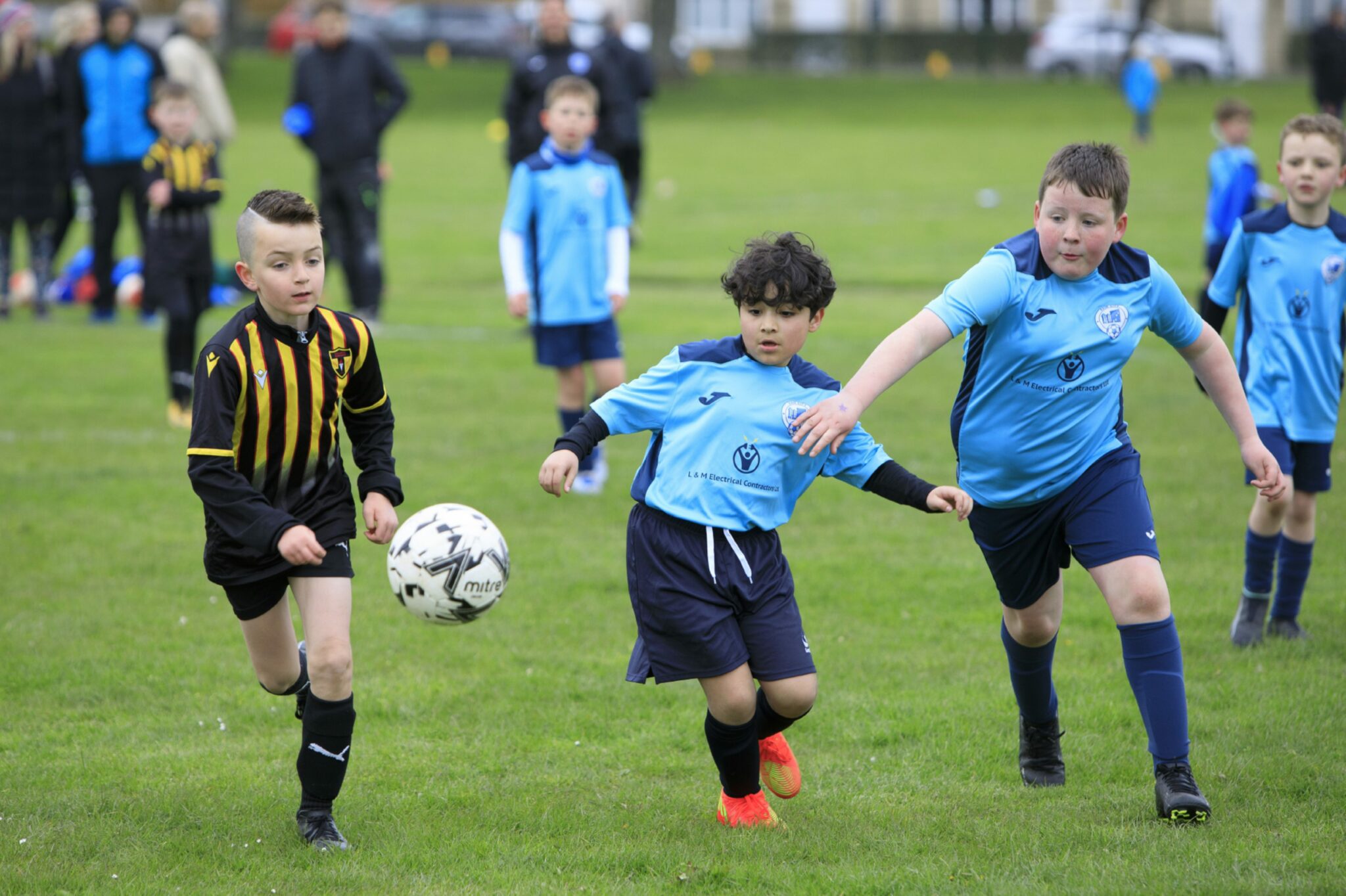 Pictures as thousands visit Crieff for annual football festival