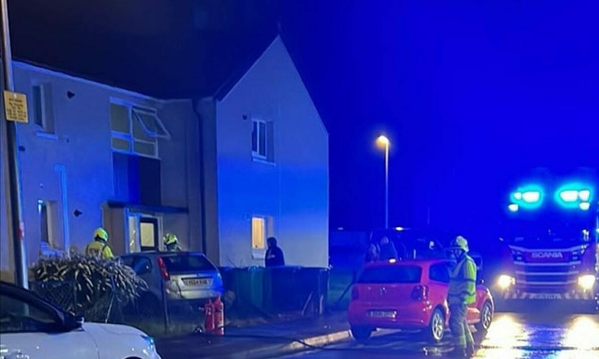 Man, 27, arrested after car crashes into block of flats in Cardenden