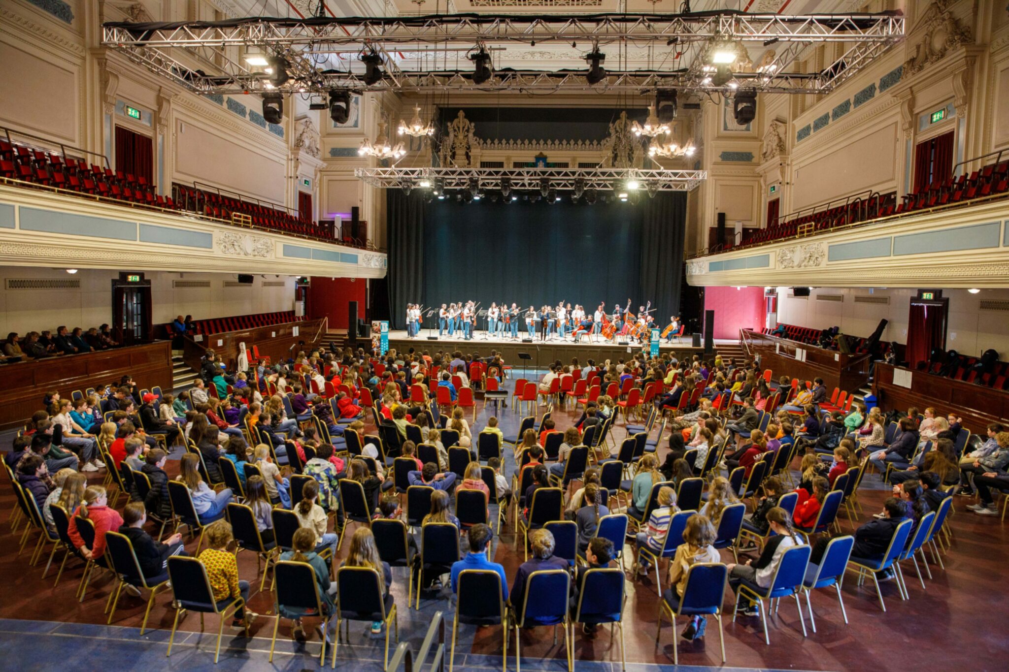 Hundreds of Dundee children join classical music event at Caird Hall ...