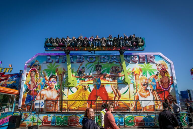 Best pictures as Links Market returns to Kirkcaldy