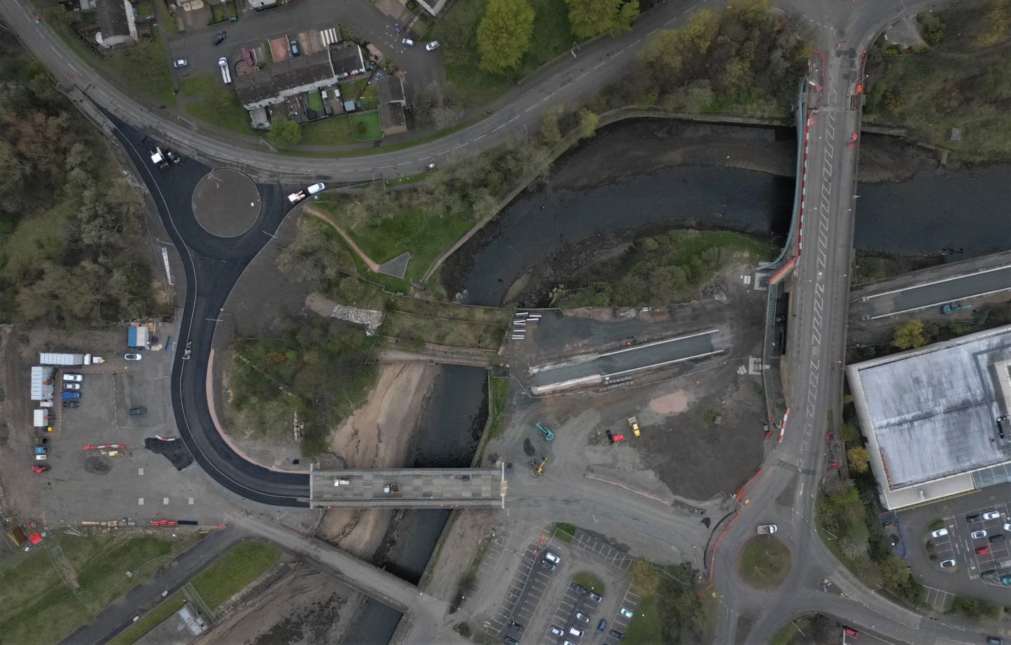 Temporary Leven crossing opens for Bawbee Bridge demolition