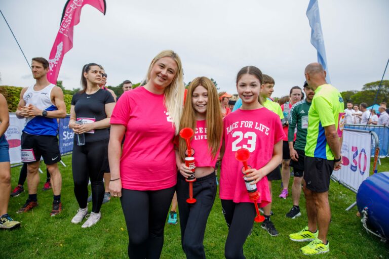 IN PICTURES: 1,600 runners take part in Race for Life in Kirkcaldy