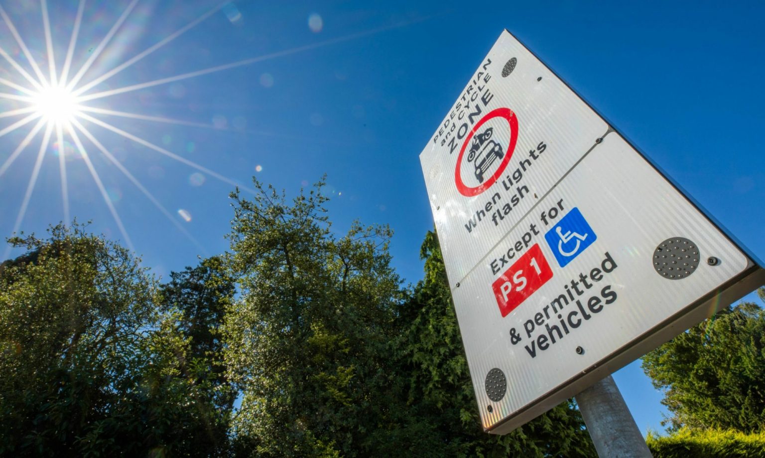 School traffic exclusion zones: Restrictions set for further Dundee school