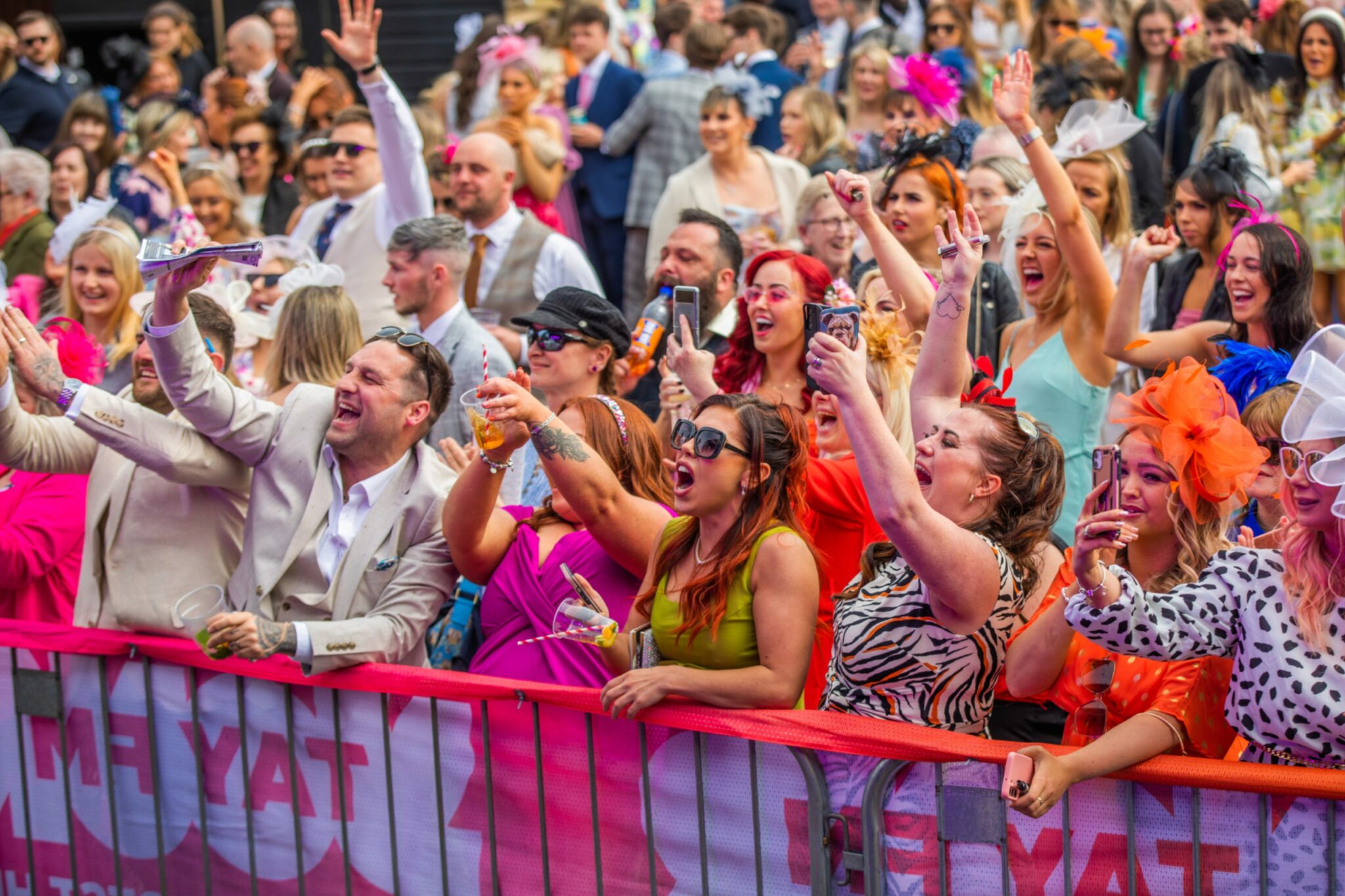 Best pictures as thousands enjoy Ladies' Day at Perth Racecourse
