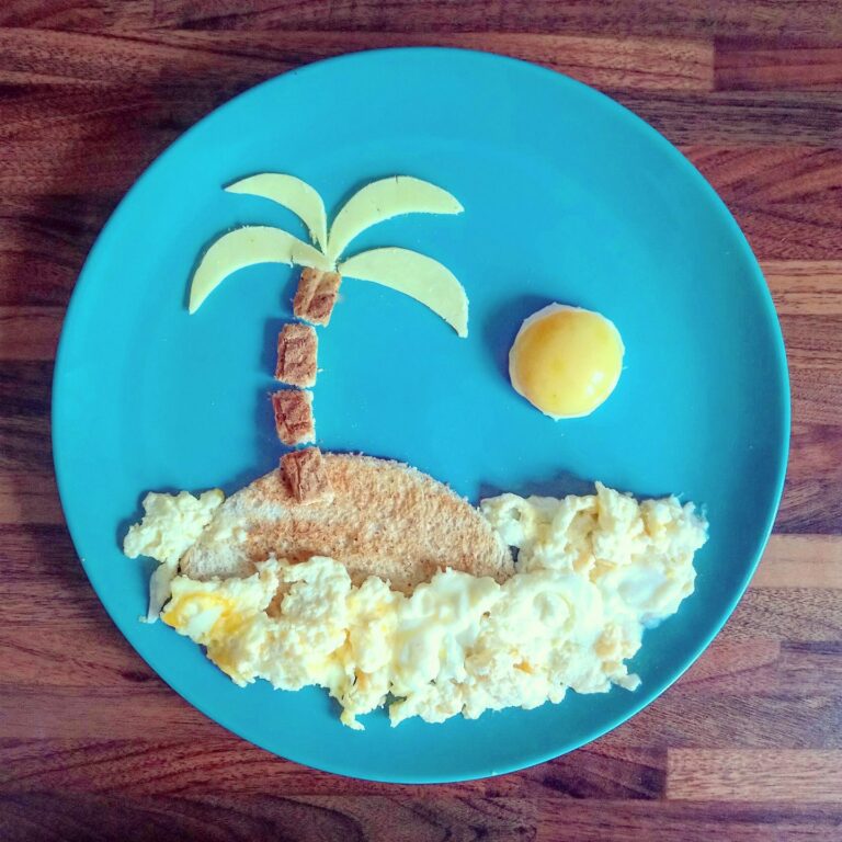 Beano cartoonist who turned daughter's dinners into art goes viral