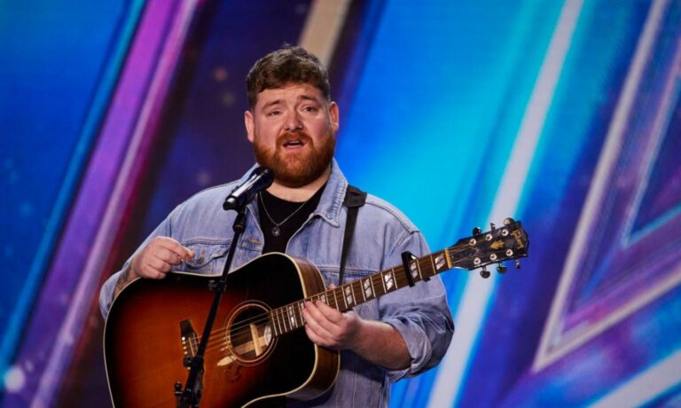 Fife singer Cammy Barnes hits number 1 in the iTunes Charts