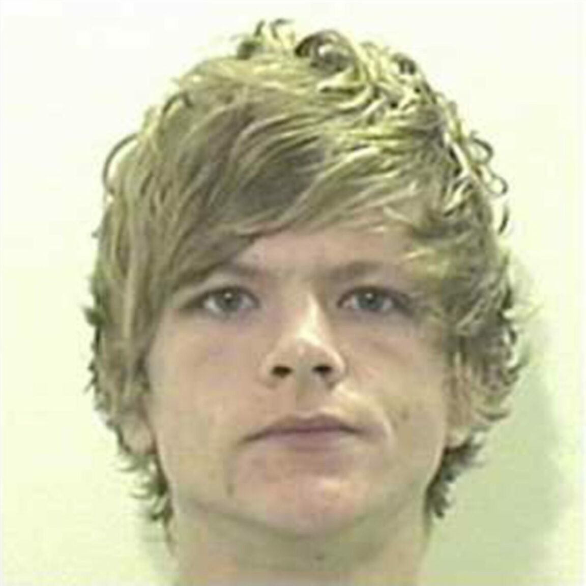 SIM card find could sink Dundee killer Matthew Pope's parole bid