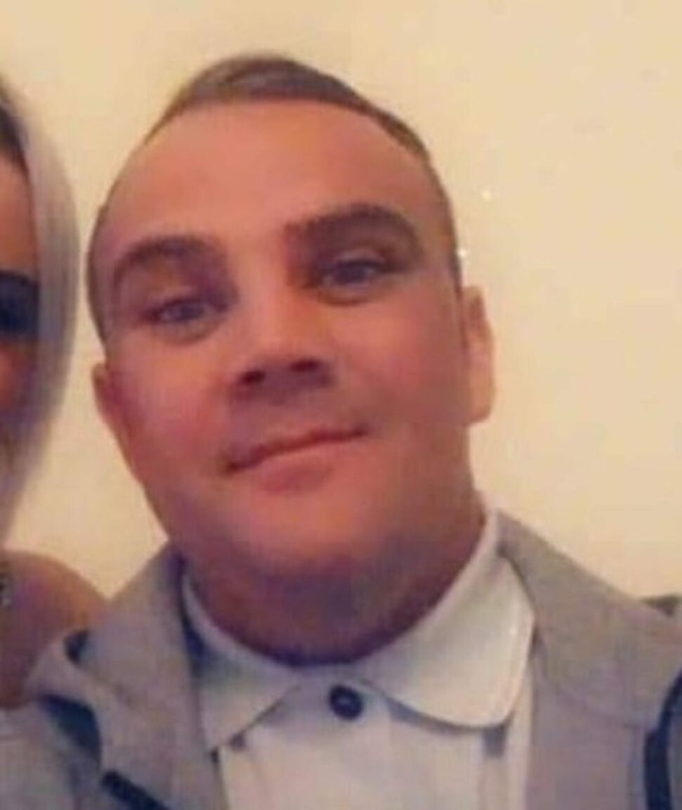 Debt enforcers behind bars after terrorising Dundee parents