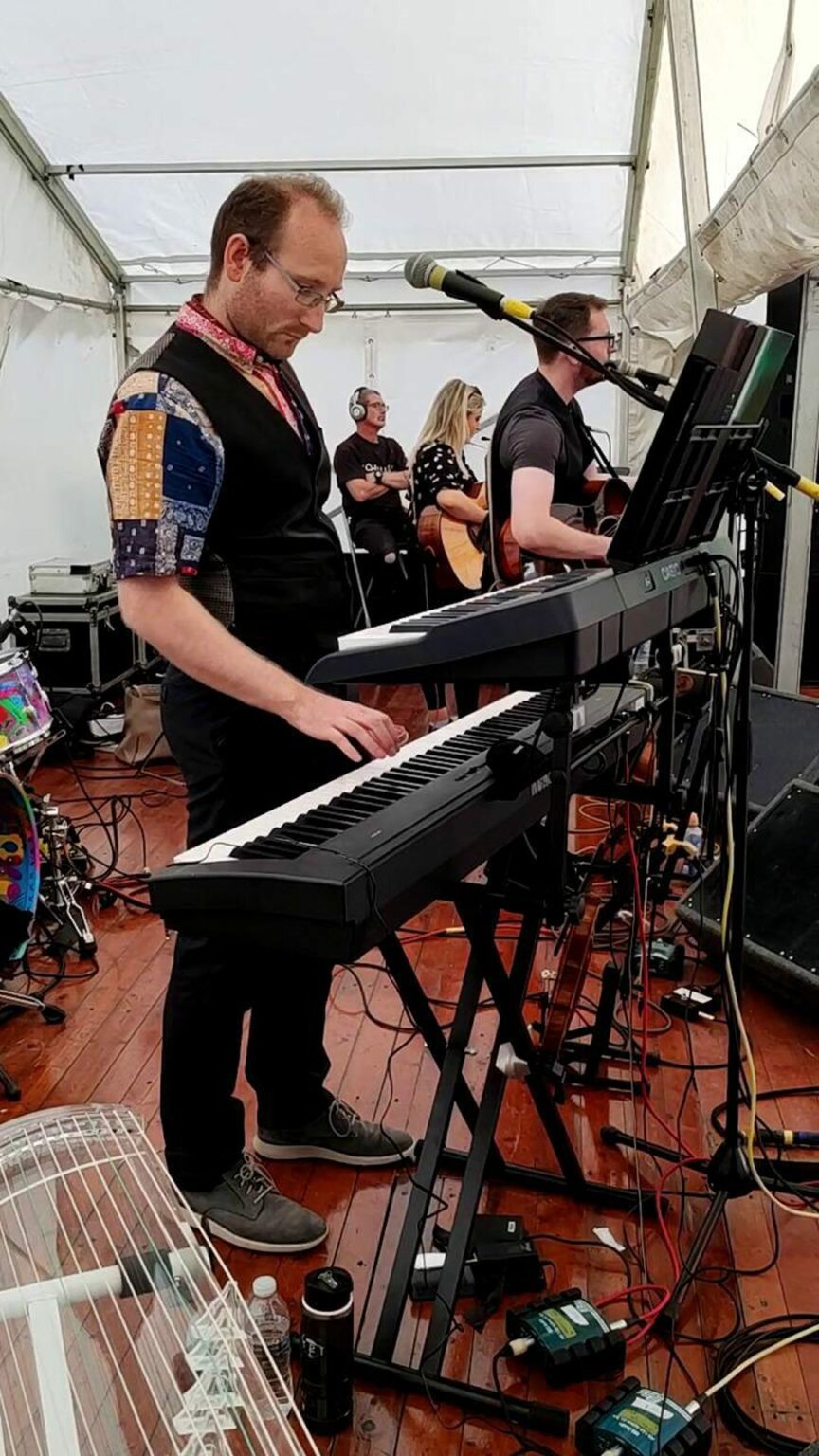 Dundee musician 'gutted' as £2,500 fiddle stolen from car