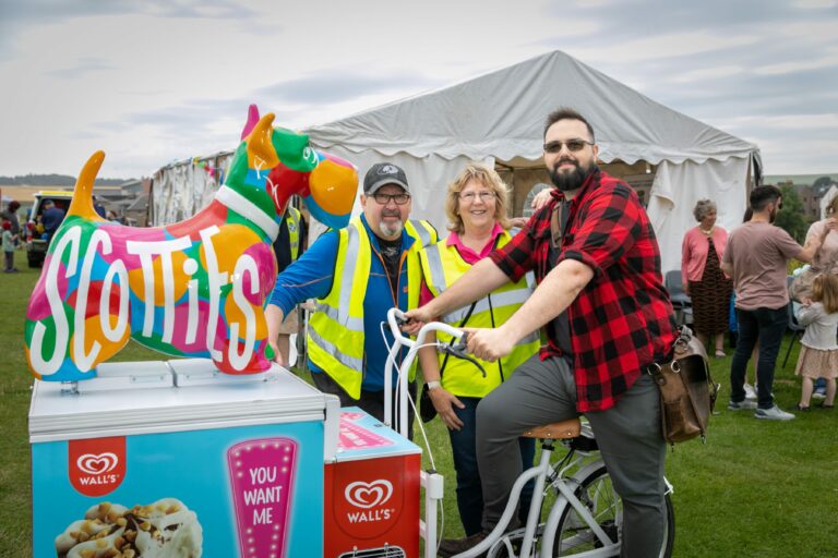 Best pictures from St Andrews Harbour Gala