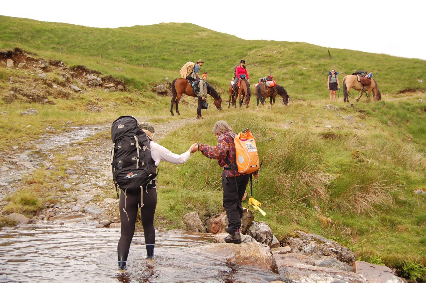 Charity trek from St Andrews to Iona led by award-winning actor