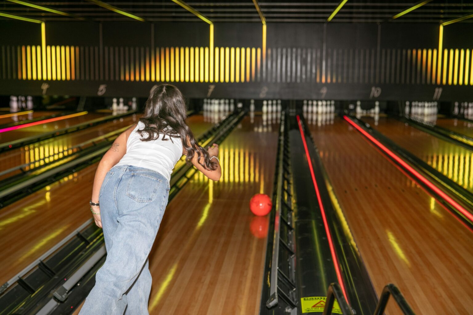 Pictures as VIP guests enjoy sneak peek of Tenpin Dundee