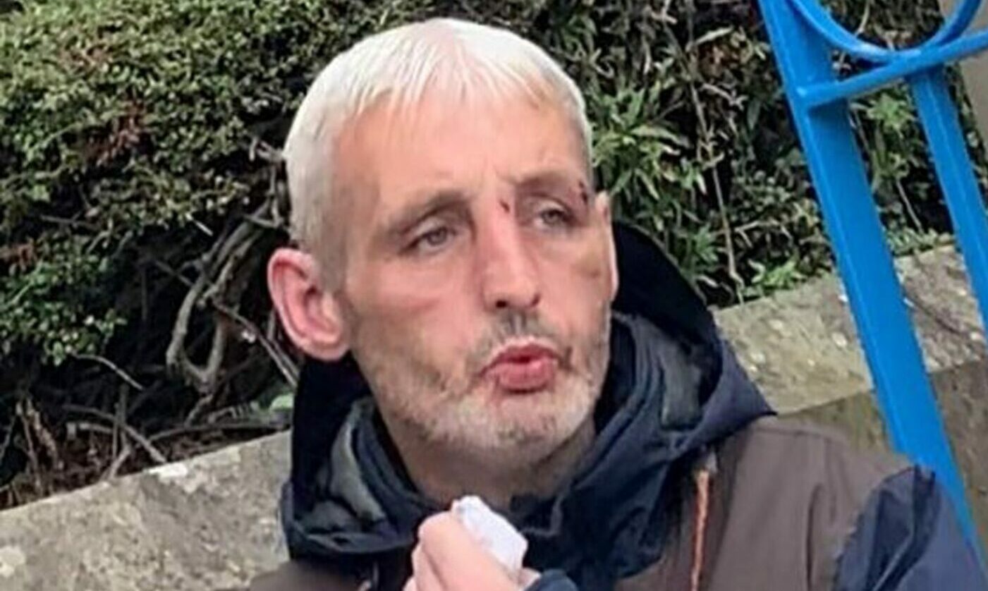 Dundee community warden's knifepoint ordeal described in court