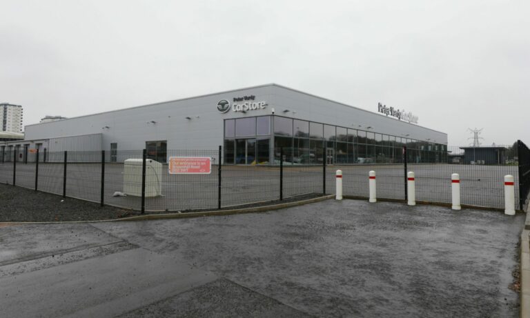 Peter Vardy makes millions ahead of Dundee dealership closure