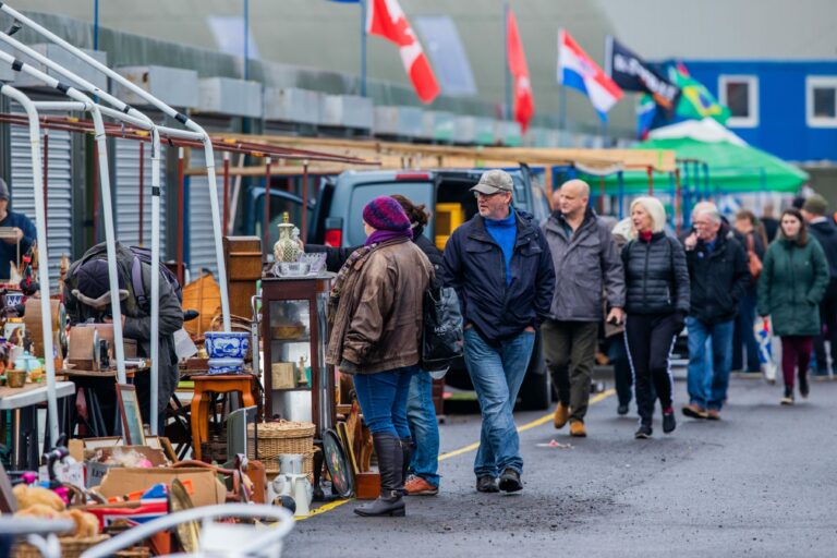 Stallholder caused chaos at Errol Sunday Market after 'theft'
