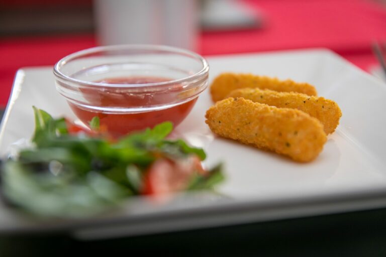 Super service & perfect pub grub at Railway Tavern in Strathmiglo