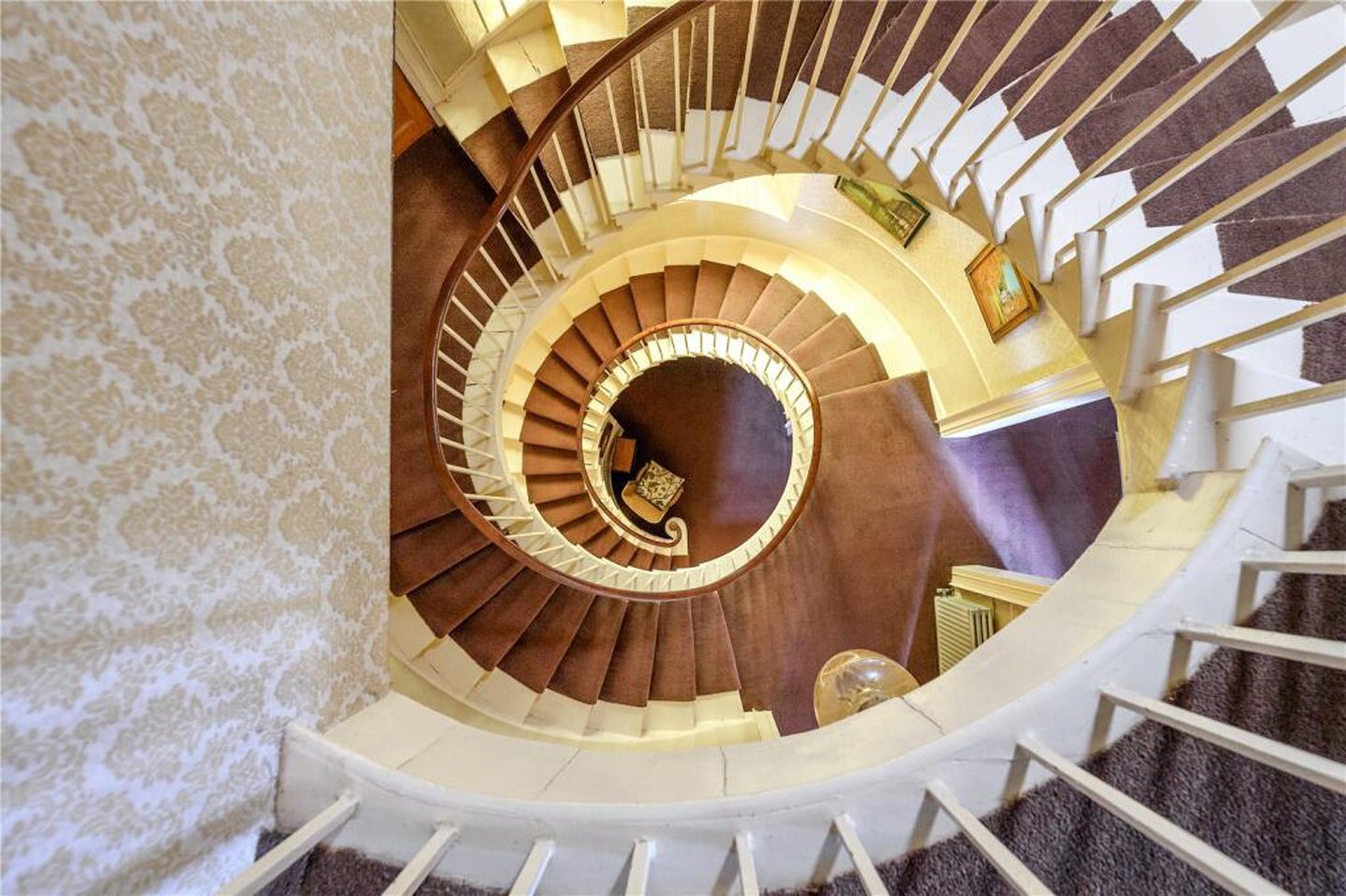 For sale: 18th-century Fife home with cellar and curved staircase