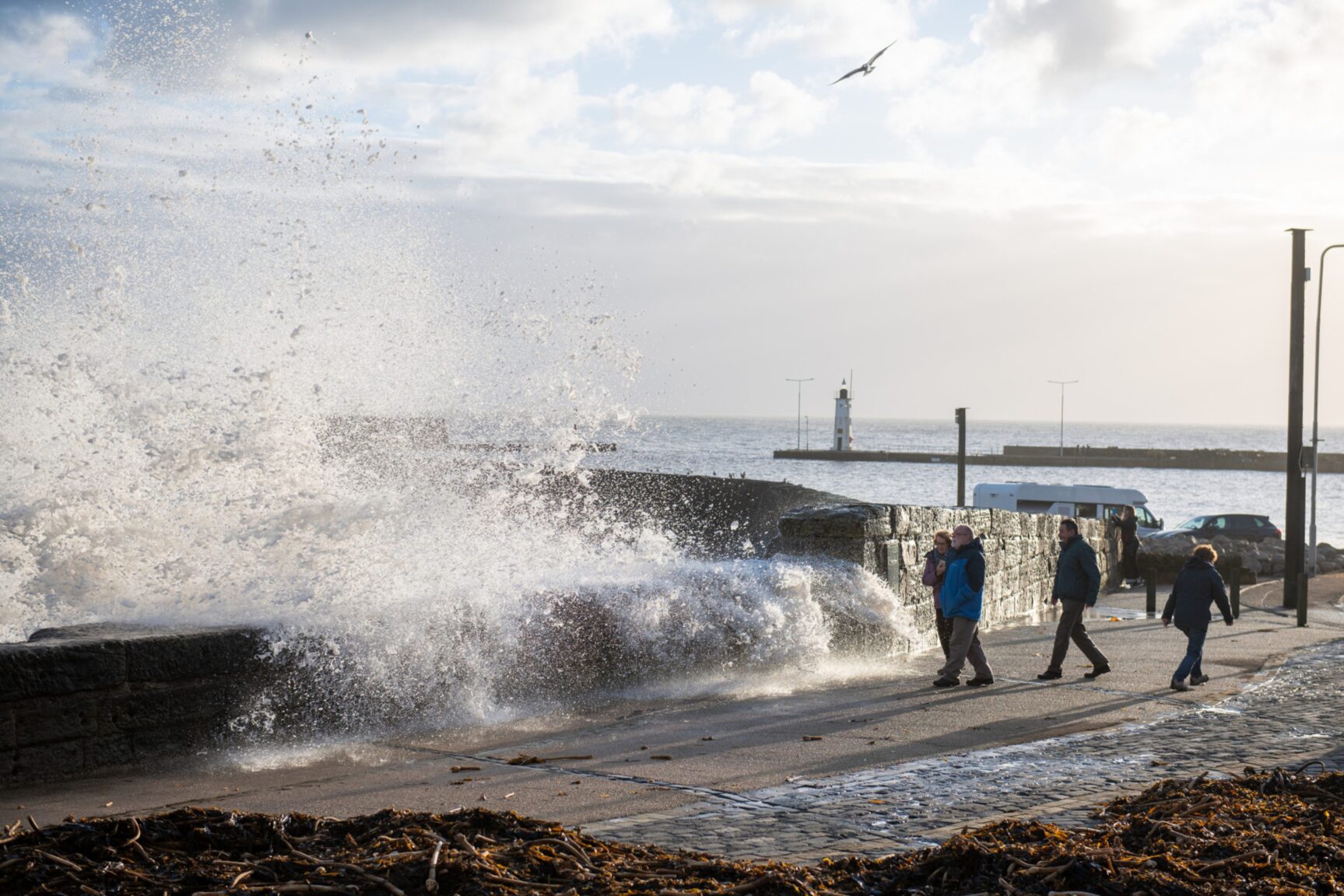 Pictures and video show powerful 4.8m tidal surge along Fife coast ...