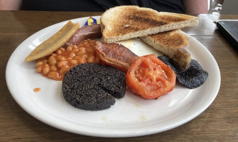 PERFECT: New restaurant in Fife gets 50 out of 50 thanks to chef at the ...