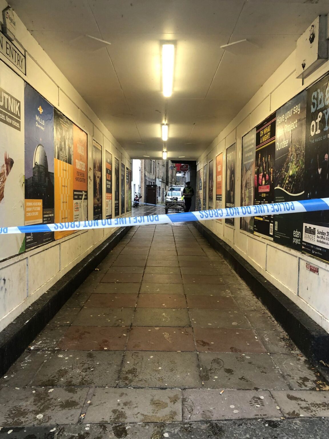 Workers nickname Dundee pend 'Crack Alley' over drug-dealing