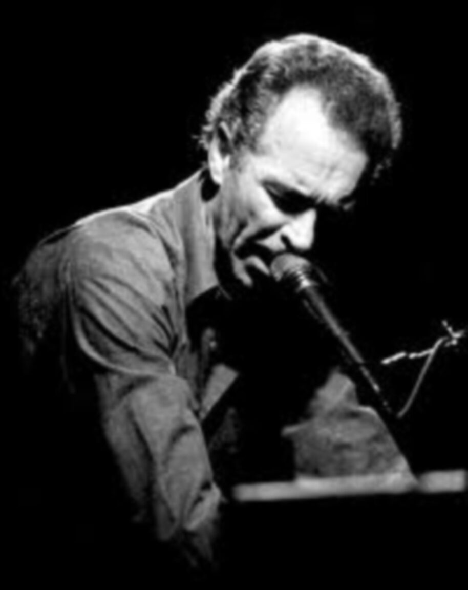 Stan Urban: The Voice star from Dundee on stunning TV moment