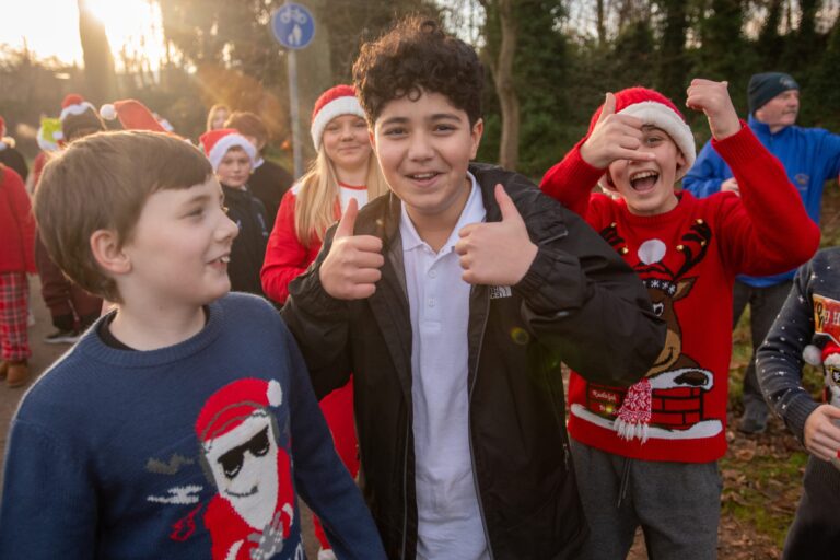 Perth's Inch View Primary pupils enjoy Santa Run on South Inch