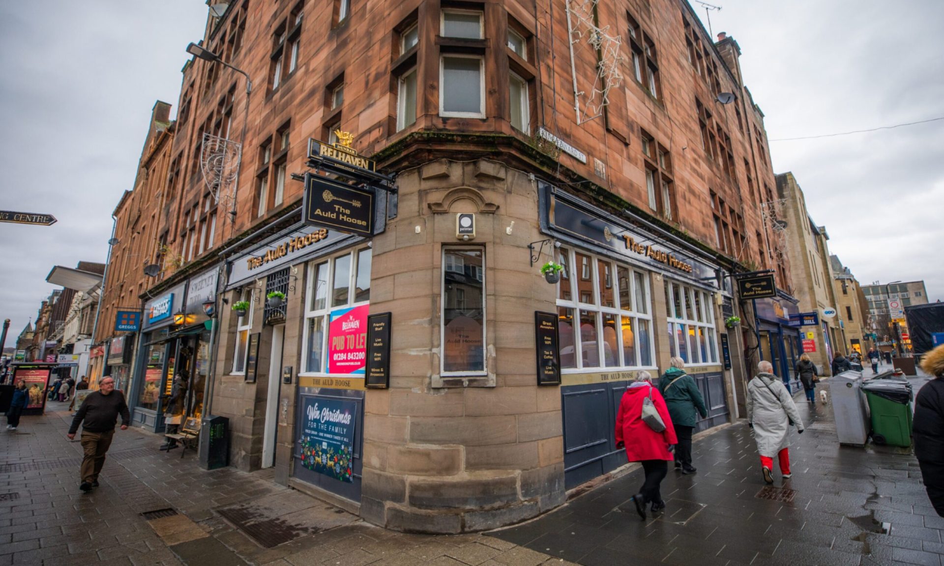 Couple giving up Perth's Auld Hoose pub after 21 years in charge