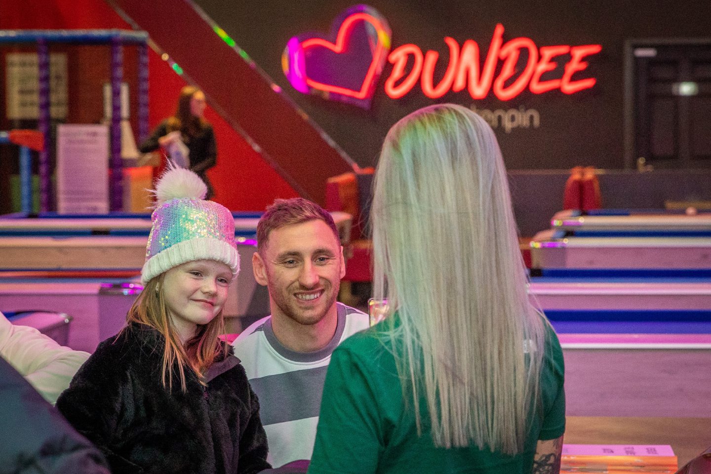 Pictures as fans meet Dundee United stars at Tenpin