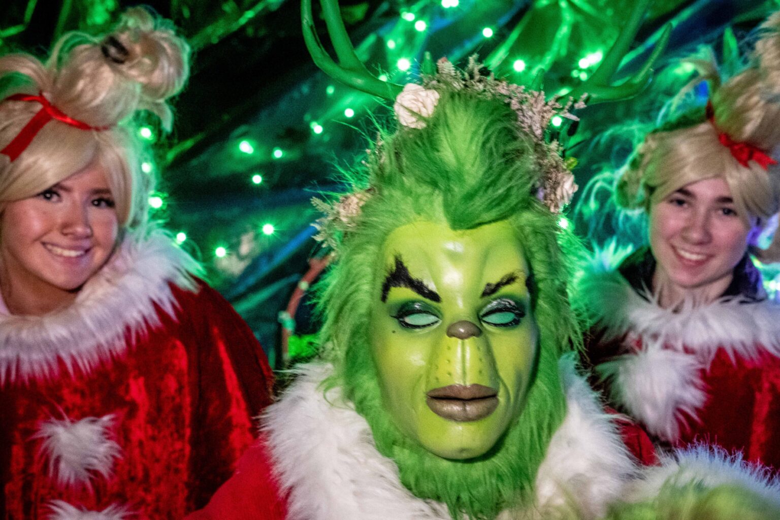 Fife Deer Centre Christmas grotto with naughty or nice ending