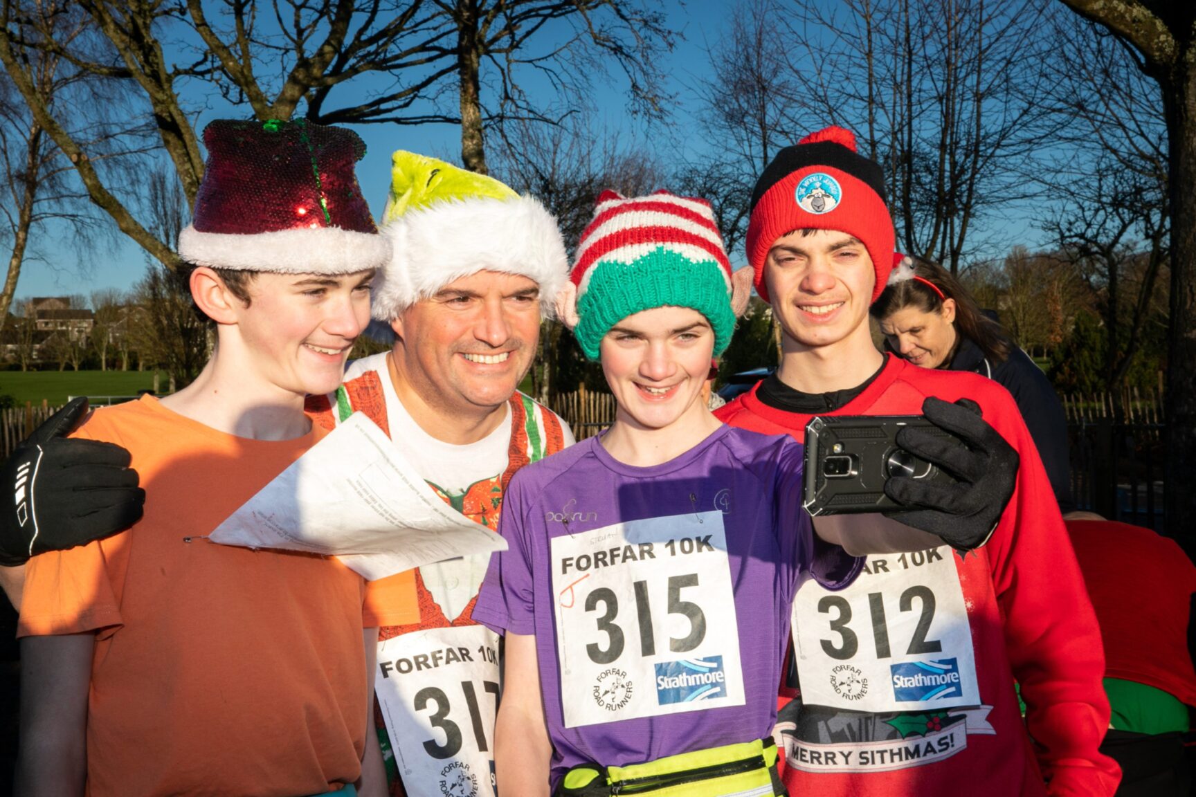 Pictures of Forfar Plum Pudding Plod fun
