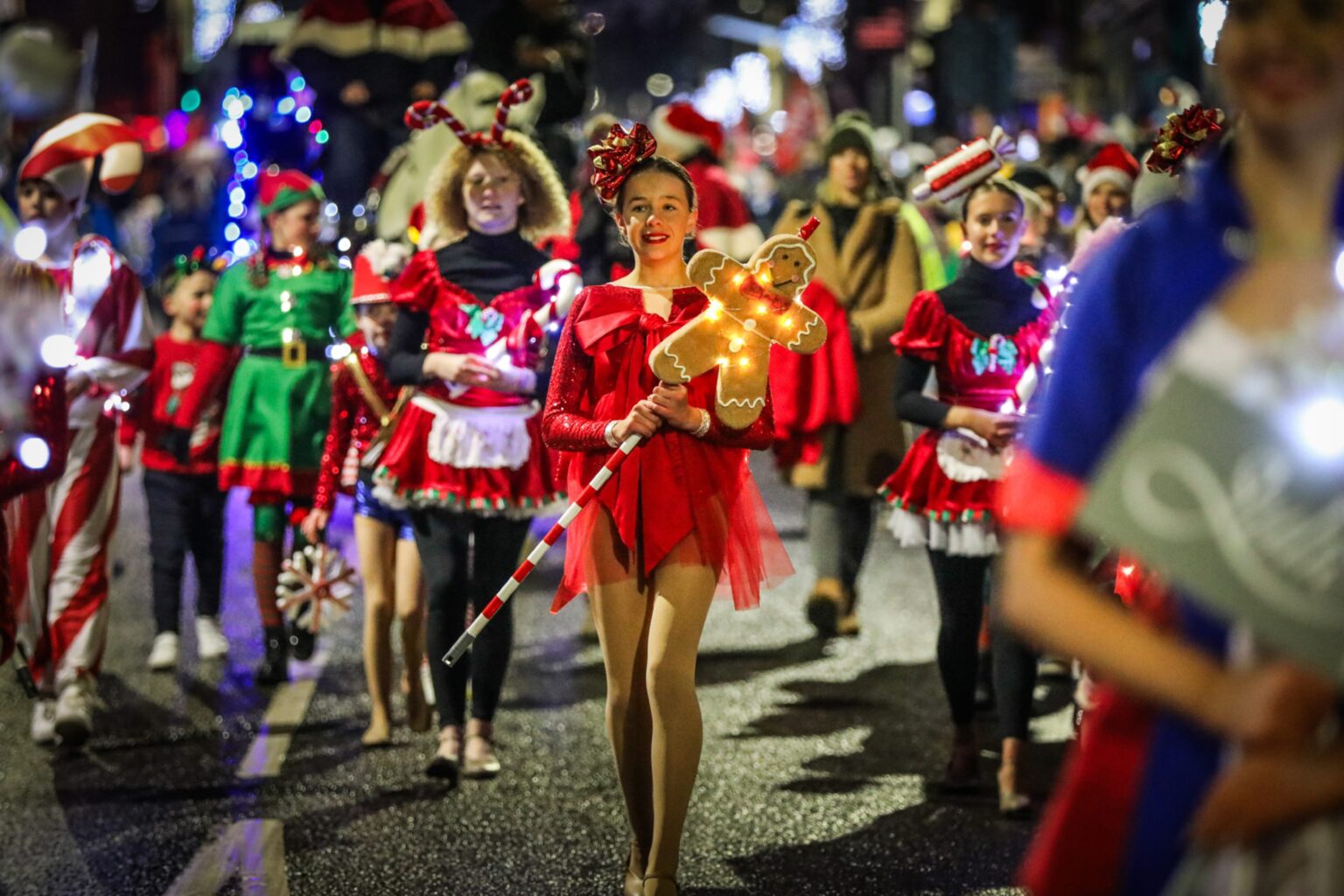 Perth Christmas lights: Road closures and transport details