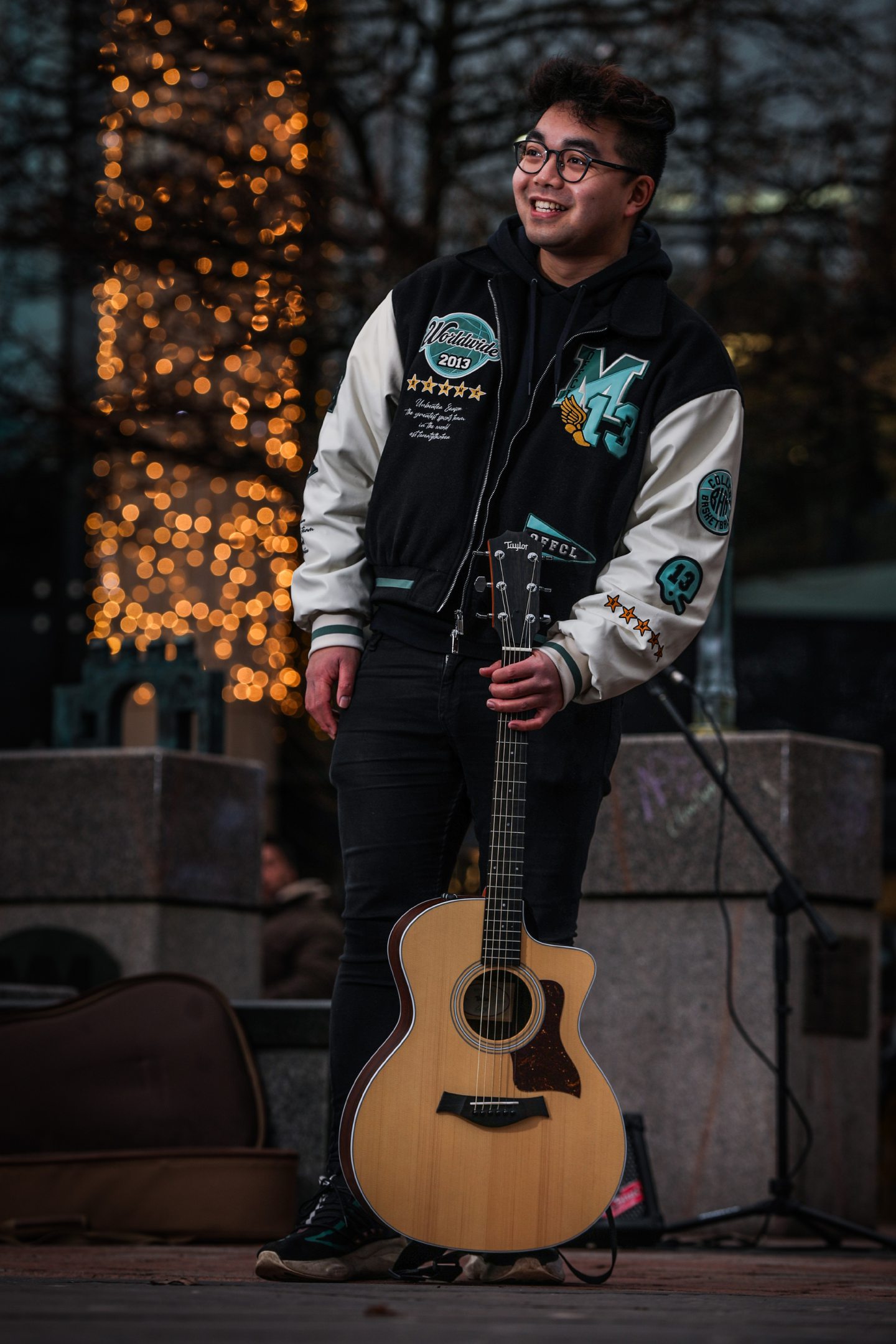 Dundee busker Spencer recalls school bullies who mocked singing