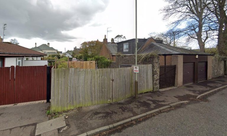 Rejected plans for 4-metre-wide ‘linear’ house in Broughty Ferry set ...