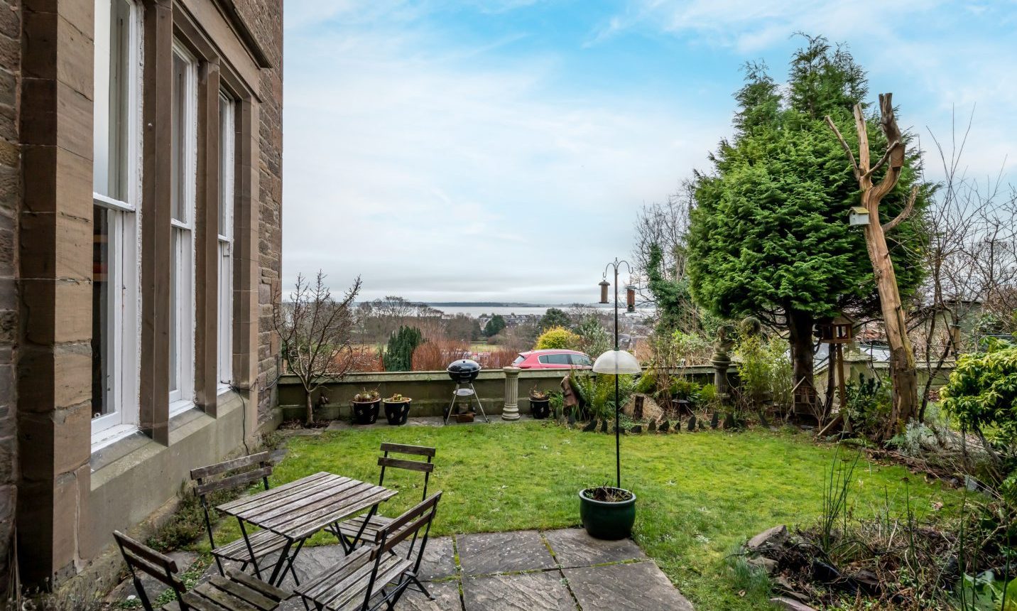 Stunning apartment within Broughty Ferry's original jute palace
