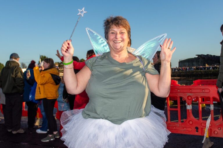 Best pictures as brave Broughty Ferry dookers plunge into 2024
