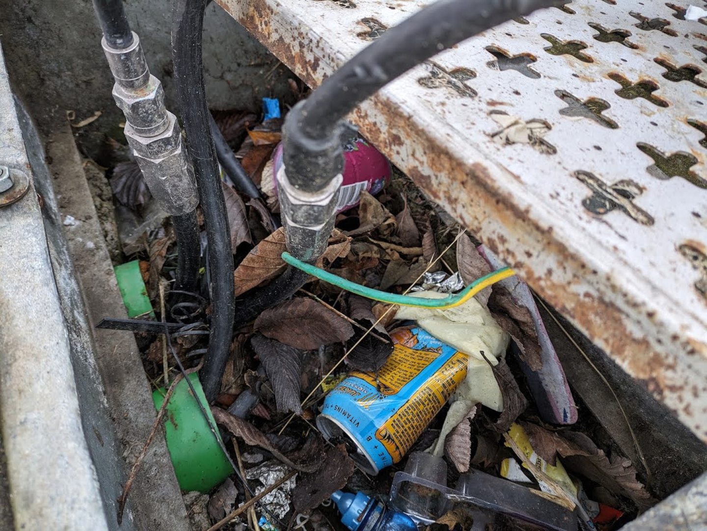 Electrocution fear from damaged cable box near Kirkcaldy play park