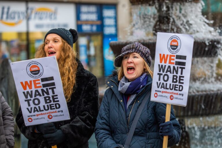 Dundee City Council 'making no effort to right wrong' as equal pay ...
