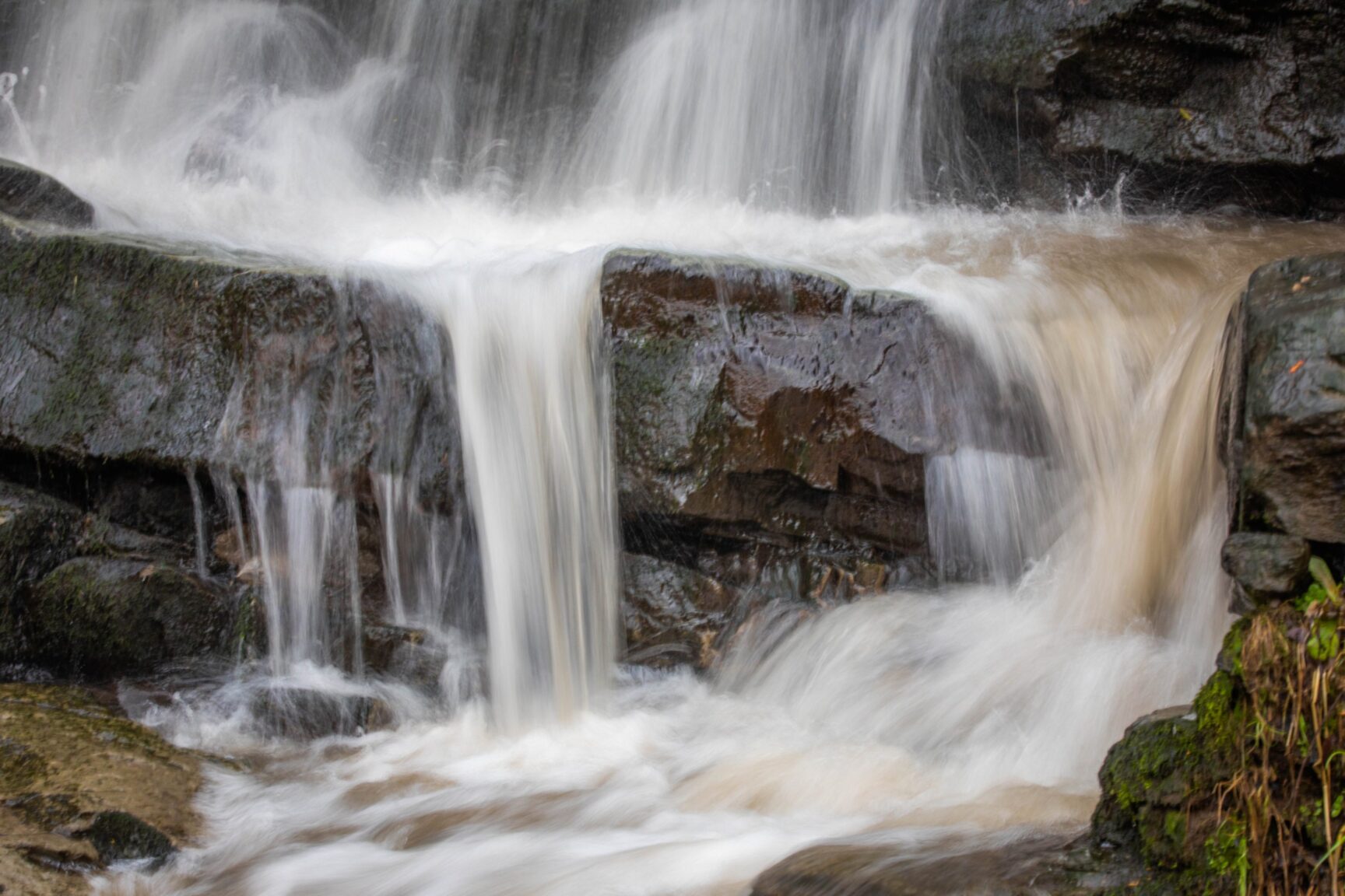 'Hidden' waterfall near Perth city centre becomes tourist attraction