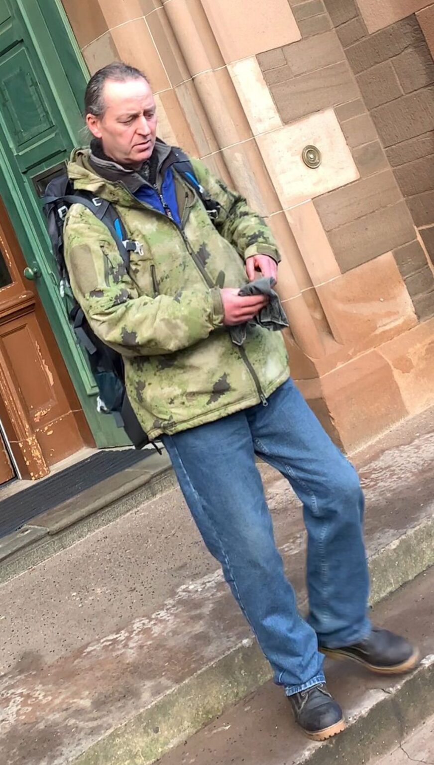 'Very, very daft' bickering Carnoustie neighbours battled with planks