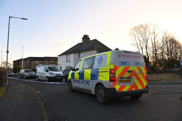 Stanley Crescent: police hunt for two suspects after Perth assault