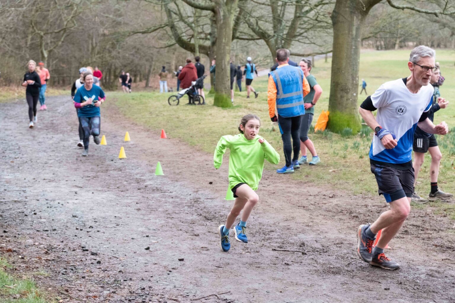 Best pictures as Dundee hero Eilish McColgan joins Camperdown parkrun