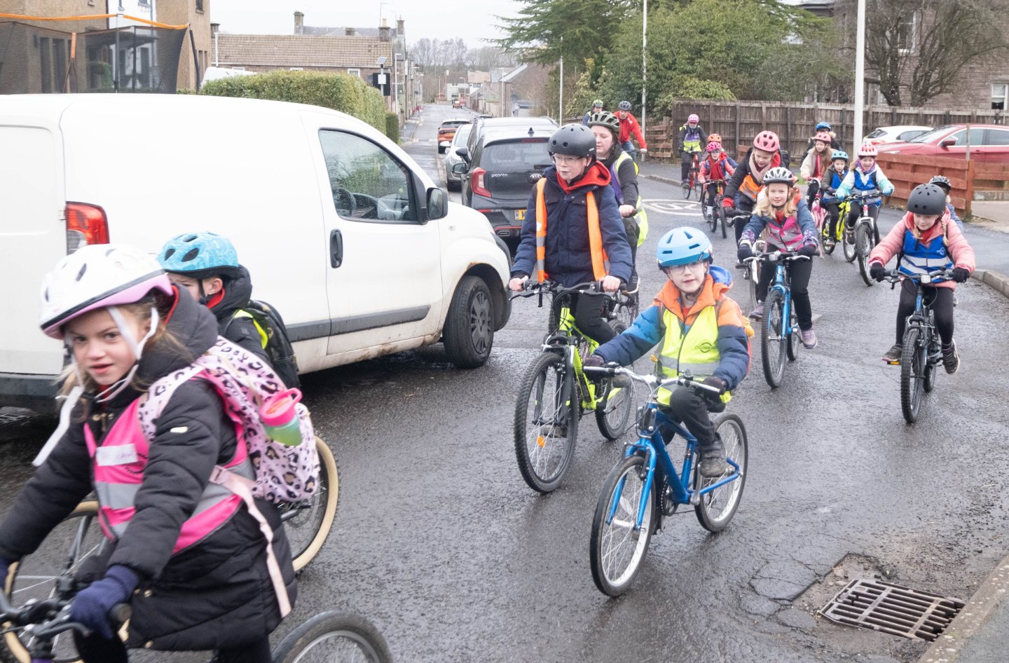 Pupils get on board Newtyle school cycle bus idea